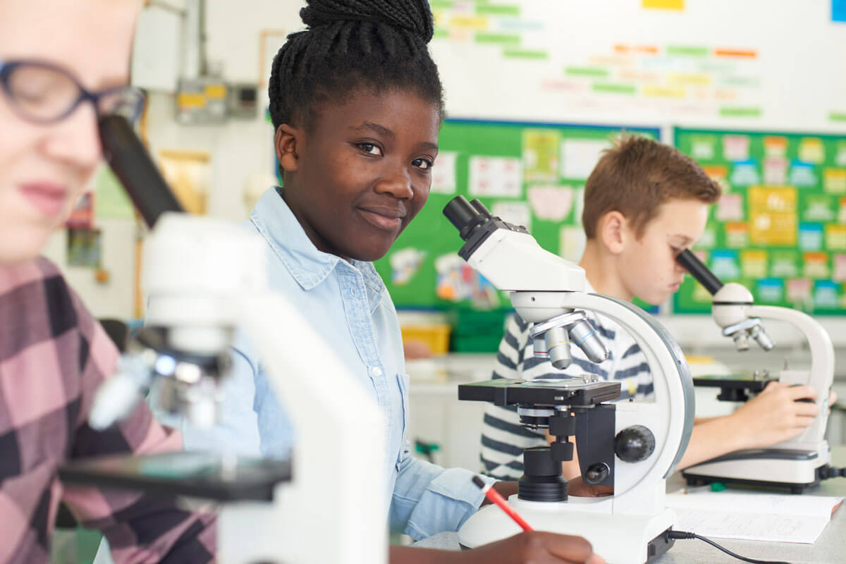 5 Ways to Inspire Kids to Become Scientists | ExploreLearning